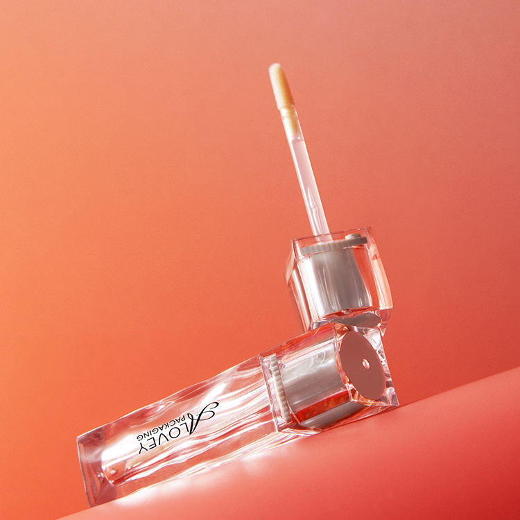 Empty lip oil packaging suppliers